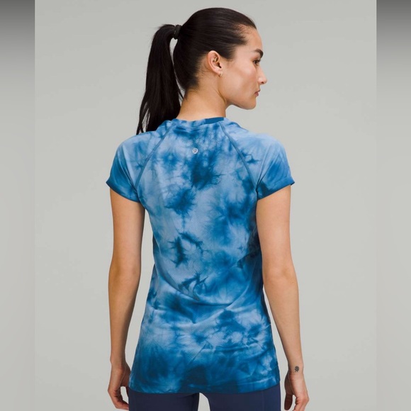 lululemon athletica | Tops | 8 Lululemon Swiftly Tech Short Sleeve Shirt | Poshmark